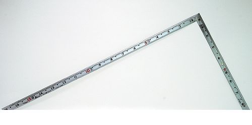 &nbsp; シンワ測定 &nbsp; 0120-666-899 【商品説明】●用途長さの測定、直角の確認やケガキ作業に使用する曲尺●機能マグネット付で高所作業時に曲尺を落とさない様に、足場等にぴったりくっつけられます。外側基点の内側目盛が...