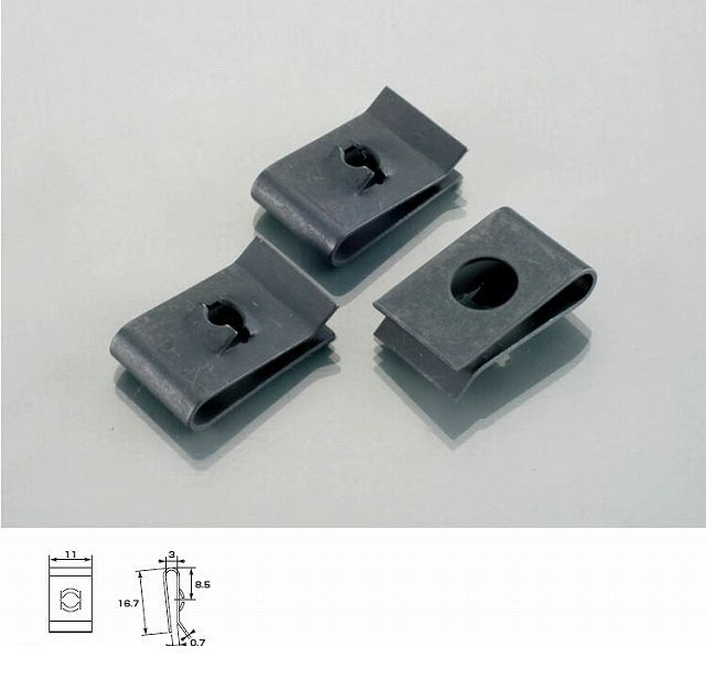 【商品説明】●汎用 ホンダタイプ●M5●タッピング用●○入数：3個●○適合板厚：2.5mm●素材：スチール　表面処理：パーカライジング●キタコ総合案内ページ　