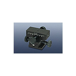 中央精機メーカーお問い合わせ：03-3257-1911●移動方向: X・Y軸2方向●ステージ面: 40mm×90mm●ハンドル: 1回転約18mm●移動量: ±30mm●目量: 0.1mm●移動ガイド: アリ●移動精度: 真直度 0.03m...