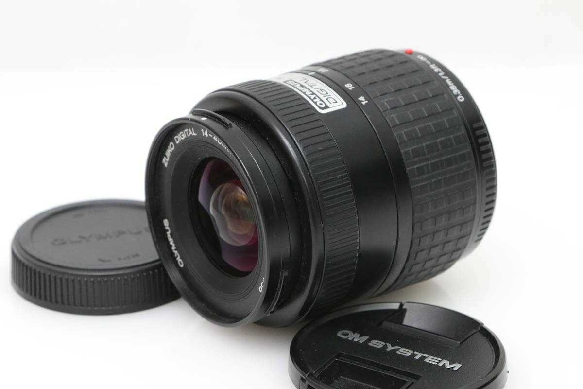■商品名 オリンパス ズイコーデジタル 14-45mm F3.5-5.6 ■状態 良品 [外観] 概ねきれいな状態ですが、一部スレや傷があります。 [光学] チリの混入はありますがくもりやカビなどは無く実用的な状態です。 [動作] 基本動作...