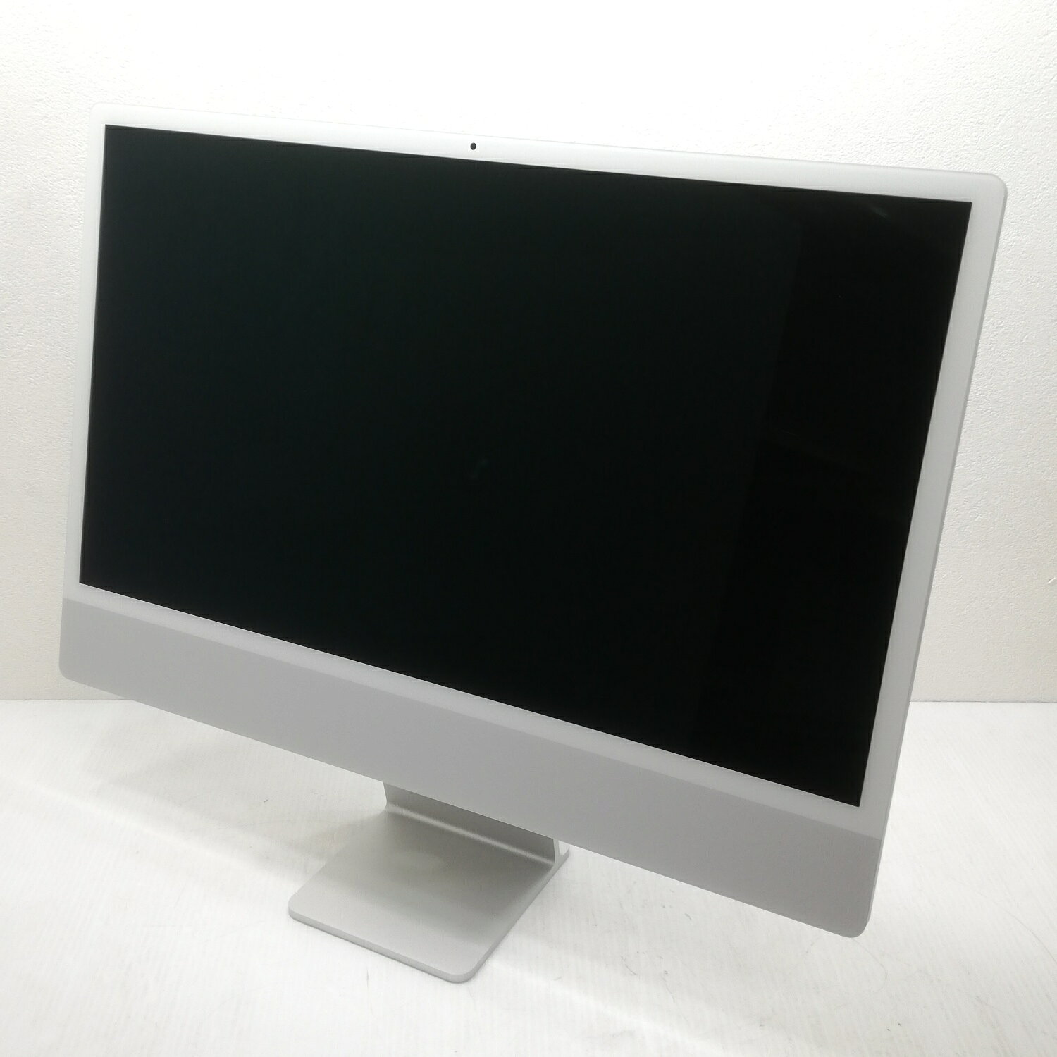 商品状態詳細商品ランク A【美品】 / [液晶] 状態良好（表面右下範囲中央付近に照明の角度でごくかすかに視認できる程度のわずかなコーティング荒れあり。）/ [外観] スタンド台座部分に微小な傷が見られますが、大きく目立つ傷はなく、総じて使...