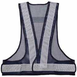 ■マジック式のテープにて肩・胴回りのサイズ調整が可能です。■反射材にも穴加工を施しており、通気性が良く軽量です。■工事・建築現場。■交通整理。【製品仕様】■色:紺/シルバー反射■着丈(cm):60■胴まわり寸法(cm)：90～130■反射材...