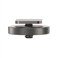 Leofoto FA-01はホットシューに1/4インチねじを追加できるアイテムです。これにより様々な機器を取り付けることが可能となります。ネジ付きホットシューアダプター