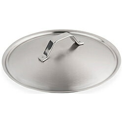 114年続くイタリアを代表するステンレス鍋製造メーカーBarazzoni。1903年創業のバラゾーニはかつてイタリアで最初にデザイン鍋を発売したブランド。1979年に工業デザイン賞最高峰と言われたコンパスドーロを獲得して以来、イタリアンデザ...