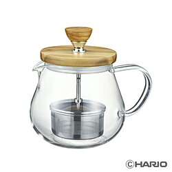 茶こしを引き上げるタイプのティーポットです。木部はオリーブウッドを使用したナチュラルテイスト。お茶をお好みの濃さに抽出したら、ティーバッグのようにストレーナーを引き上げられるので、2杯目も美味しくいただけます。【製品仕様】■容量 実用容量4...