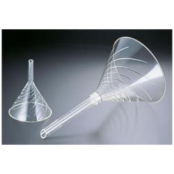 画像はイメージの場合があります。あらかじめご了承ください。■内部ラセン状リブでフィルターの密着を防止、大幅な作業能率アップをお約束します。■従来のロートに比べて約半分近い濾過速度です。■耐熱温度:180℃■内部ラセン状リブでフィルターの密着...