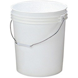 ■耐薬品性に優れたプラペール缶で、スチール缶と比較して軽く、ヘコミ・サビ・腐食の問題がありません。■インキ、石油製品、塗料、接着剤、洗剤、食品など。【製品仕様】■容量(L):18■色:ホワイト■内径(mm):289■高さ(mm):345■【...