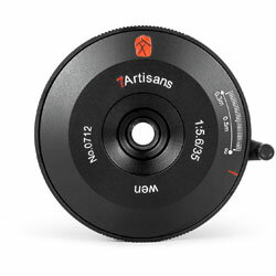 超薄型ボディキャップレンズ 七工匠（しちこうしょう）7Artisans 35mm F5.6に、新しく「ブラック」「ブラック x ゴールド」「シルバー x ブラック」の3色が加わりました。今までの「シルバー x ゴールド」同様、レンズにはピン...