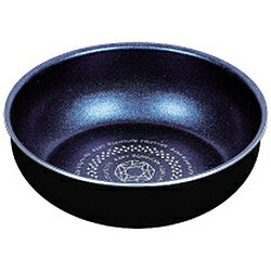 耐久性抜群、内面3層コーティング丈夫な特殊加工により、変形に強く金属ヘラも使えるダイヤモンド粒子を配合した強力コーティング「ブルーダイヤモンドコート」が施されています汚れやコゲがこびりつきにくく、お手入れもラクラクまた、少量の油で調理可能な...