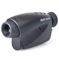 暗闇でも対象物を確認できるナイトスコープ「Night　Gazer」（ナイトゲイザー）。しかも、見るだけでなく動画撮影可能！撮影した動画はマイクロSDカードに記録・保存されます！夜間の駐車場などの監視・セキュリティ、野生動物の観察、サバイバル...
