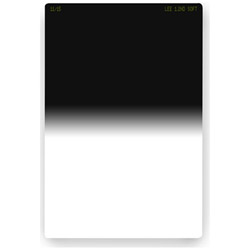 イギリスのフィルターブランド「LEE Filters」の100×150mmハーフNDフィルター■ND部から透明部へのグラデーションがなだらかなハーフNDフィルターです。■画面の明暗バランスを整えます。■森林など、空と前景との間にはっきりした...