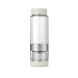 専用抽出器具不要、会社や出先でこだわりのティーを楽しめる抽出器具とカップが合体した2in1ボトル■ボトルをひねると内部の弁が閉じるため、お好みの濃さをキープして飲める■キャップ付きのポータブルボトル■2層構造の為、熱湯を入れても熱くなりにく...