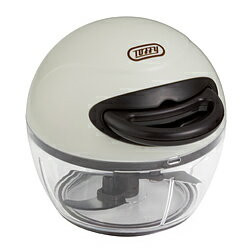 ハンドルを引くだけカンタン調理！少ない量でもしっかり刻める！■薬味やトッピングの調理にぴったり少量タイプ少ない量でもしっかり刻める。本体サイズ（高さ×幅×奥行）約90×95×110mm付属品3枚刃カッター、内蓋、ユーザーズガイドハンドルを引...