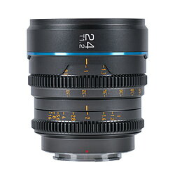 広大な風景、ダイナミックなシーン、映画のような奥行きと遠近感のある詳細なクローズアップの撮影に最適なレンズ。T1.2の大口径、優れた低照度性能と被写界深度コントロールにより、きれいなボケ味を生み出し、動画撮影においても映画的な雰囲気を高める...