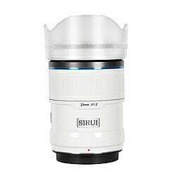 SIRUI Sniperシリーズは、3つの焦点距離(23、33、56mm)のバリエーションがあり、最も手頃に手に入るF1.2 AFレンズです。一体型ステッピングモーターによる極めて高いオートフォーカス性能を実現した、F1.2の大口径が特徴の...