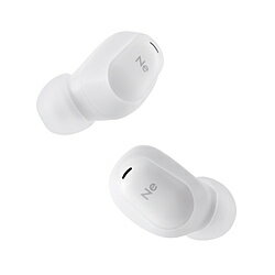 ○ココロ弾む、この軽さ。最小・最軽量クラスの完全ワイヤレスイヤホン「tiny Series」。驚くほど軽く、耳にすっきり収まるコンパクトサイズ。心地よいフィット感とクリアなサウンドで、毎日をもっと楽しく。〇耳にすっきり収まる軽やかな着け心地...