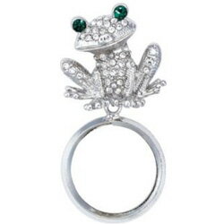 メガネホルダー、スカーフリング、ブローチの3WAYとしてお使いいただけます。リングは取り外しできます。本体サイズ(H×W×D) mmタテ39mm×ヨコ20mm本体重量約9.0gメガネホルダー、スカーフリング、ブローチの3WAYとしてお使いい...