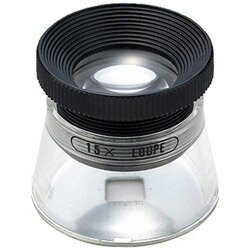 15倍の高倍率ルーペ。アルミプレートに0.1mm刻みのスケールが印刷されており、印刷物の検査、細かい平面物の測量に便利です。スケール付15倍拡大鏡です。