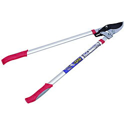 ■ラチェット機構採用で太い枝も軽い力で楽々切断出来ます。【用途】・庭木や生垣の剪定や太枝切りに。【仕様】・切断能力（mm）： 50・刃長（mm）： 95・全長（mm）： 770・柄部材質： アルミ、エラストマ樹脂・タイプ： ラチェット式・目...