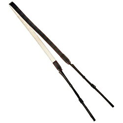 長さを約700～1400mmで調節ができ、首掛け、肩掛け、たすき掛けの3パターンに対応全長：1500mmストラップ部の長さ：670mm幅：16mm先ヒモ幅：約8mm長さ全長：1500mmサイズ幅：16mmその他サイズ先ヒモ幅：約8mm本革製...