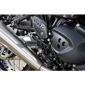 ◆TRIUMPH社が提唱するモダンクラシックカフェレーサー、THRUXTON TFC用ステップキットです◆ステップはシンプルに1ポジションですが、シフト、ブレーキの両ペダルには精密ベアリングをダブルで組み込み、スムーズなペダル操作感を得てい...