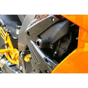 ◆ZX10R (08-09) 用の、転倒のダメージを軽減してくれる、フレームスライダーが完成いたしました◆エンジンボルトを交換してスライダーを取り付けます(左側のカウルに穴開け加工が必要となります)◆サーキット走行やワインディングには是非装...
