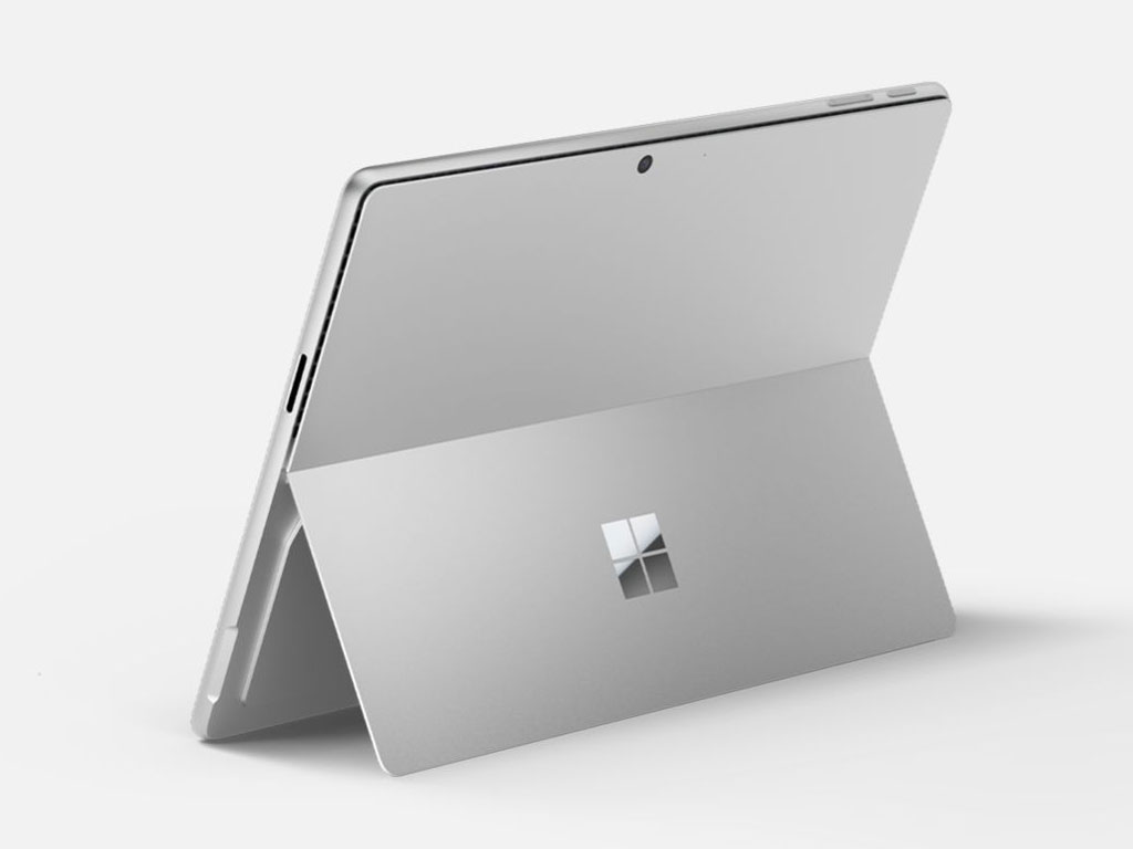 ■新しい可能性を引き出す Surface Pro キーボード (別売り) の Copilot キー(※)を押すか、Copilot をタスクバーから起動することで、あなたのアイディアを形にします。 ※ デバイスで Copilot for Wi...