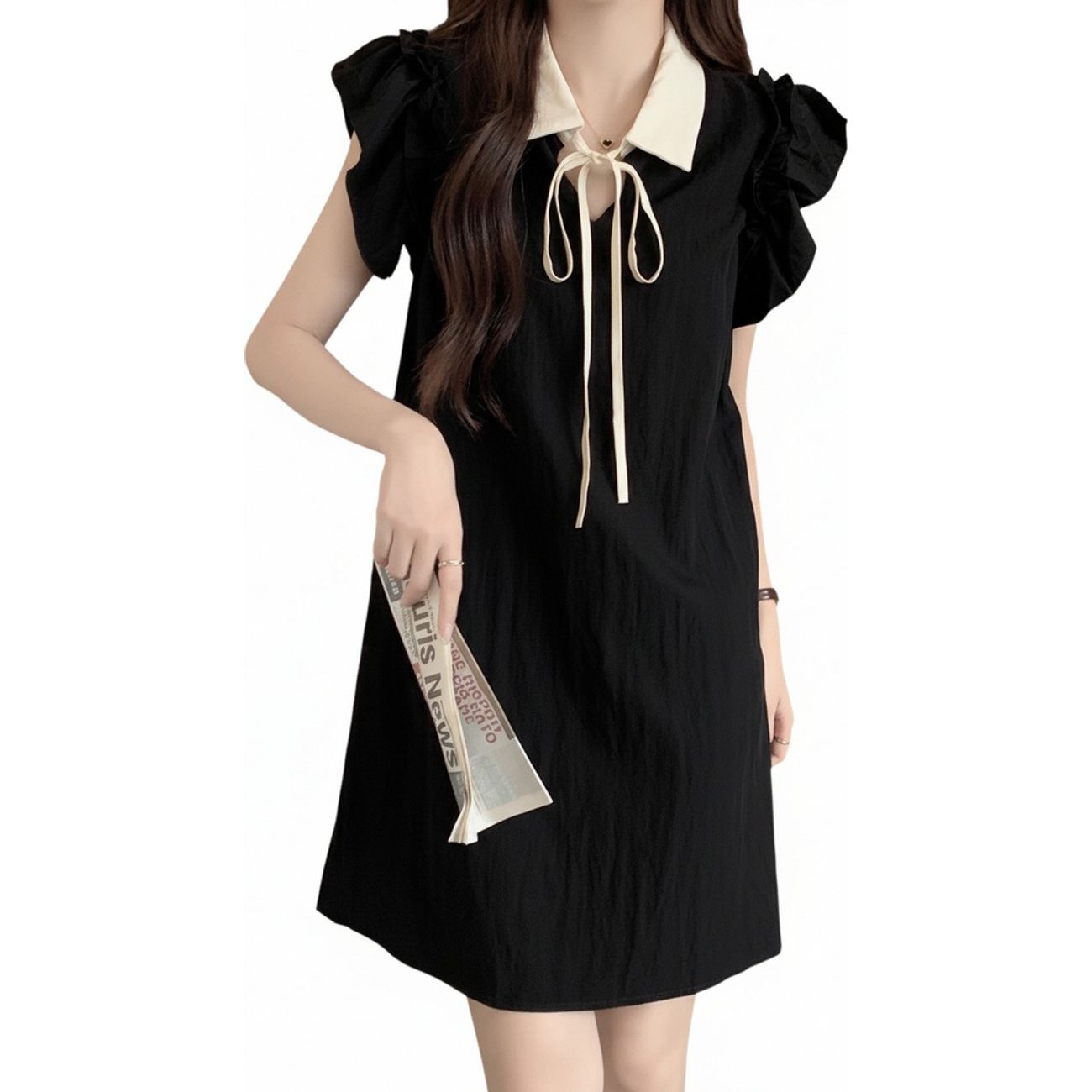 説明【商品紹介】◆[L] バスト:116 スカート丈:89 / [XL] バスト:122 スカート丈:90 / [2XL] バスト:126 スカート丈:91◆【フレンチレトロなデザイン】洗練されたリトルブラックドレスに、清潔感のある白襟とフ...