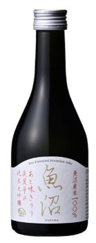 魚沼産米100％使用した辛口タイプの純米大吟醸酒。 純米大吟醸といえば華やかでほんのりやさしい甘みのあるタイプが多い中、 お客様からのご要望もあり、 あえて辛さをきかせた純米大吟醸酒にチャレンジしました。 香りはおだやかでスッキリとした淡麗...