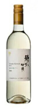 生産地 日本 地域 山梨 クラス - 葡萄品種 甲州 主体 色 白 甘辛 辛口 アルコール度数 12 ボディー感 - コメント 山梨県韮崎市穂坂町は、三角形をした甲府盆地の北西側の角から立ち上がる広大な茅ヶ岳山麓に位置する、県内を代表するワ...