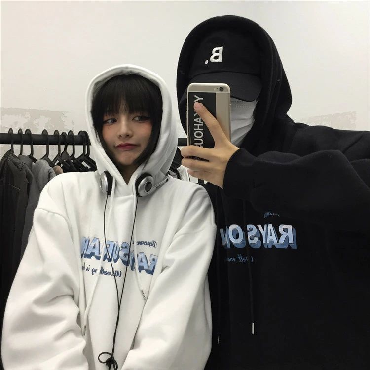 商品詳細 商品内容 ペア パーカー 素材 綿、ポリエステル カラー 写真通り サイズ サイズ 体重 M-XL ※★具体的な寸法は画像をご確認ください。 ※サイズは平置きの状態で計測しています。 ※測る箇所により、若干の誤差が生じる場合もござ...
