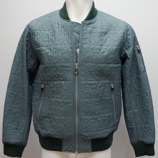 定価　税込価格￥53900 品番　25-54804-026 素材　　ポリエステル100 　　　　中綿　ポリエステル100 カラー　グリーン 48・L 肩幅　46 身幅　57（脇下10センチ）　 袖丈　65 着丈　68　 50・LL 肩幅　4...