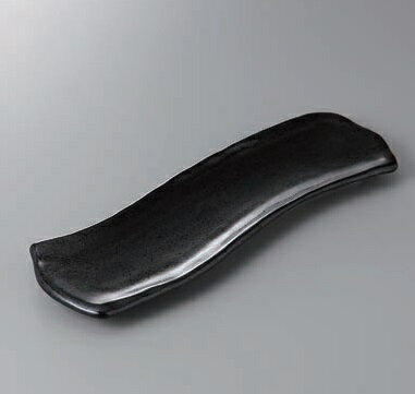 ＜商品サイズ：縦×横×高さ＞33.5×9×2.5cm＜商品内容＞皿×1＜産地＞日本（美濃焼）料理人が思いのままに描き表現ができる器です。シンプルながらも表現力を引き出し、料理を生かすデザインに仕上がりました。ご注意：個装箱がない商品によりギ...