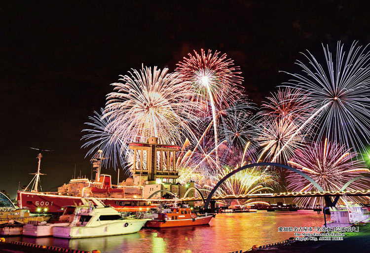 商品名愛知県名古屋市「名港水上芸術花火」 ピース数300 ピースサイズ通常ピースサイズ サイズ26×38cm 品 番CUT-300-451 メーカーキューティーズ 商品説明シリーズ・日本の都市　パズルで日本を愉しむ その土地にかかわる風景や...