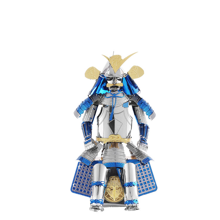 商品名鎧 上杉謙信 サイズW12×H17×D0.2cm（パッケージ） 品 番TEN-T-ME-007M メーカーテンヨー 商品説明メタリックナノパズル　マルチカラー 超細密レーザーカットによるハイクオリティーメタルモデル 威風堂々たる完成度...