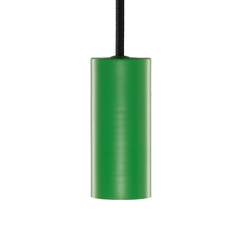 メーカー： well lit / ウェルリット シリーズ名：SPIN PENDANT 引掛けシーリング 口金:E26 フランジカップの色:ブラック 寸法:100mmx45mm 標準全長:1000mm ※お取り寄せ商品となります。 在庫がある...