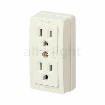 メーカー：Panasonic / パナソニック電工　　 　　　　　 (旧ナショナル National 松下電工)　 シリーズ名：露出コンセント 定格:15A 125V 適用電線:VVF・IVφ1.6、φ2、2mm2、3.5mm2 取付ねじの...