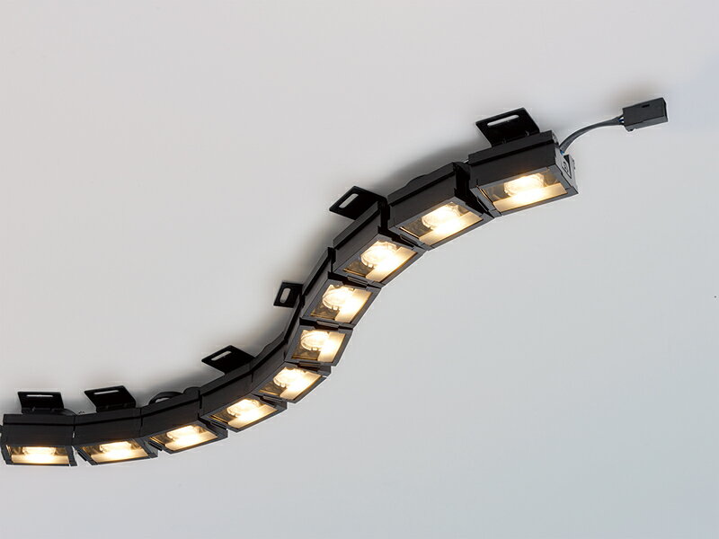 メーカー： DNL / DNライティング　 (旧ダイア蛍光 DAIA 旧ニッポ電機 NIPPO) シリーズ名：屋内用高照度ウォールウォッシャーモジュールLINE WASH RW ※以下のオプション品は別途必要です。 直流電源装置(定電流)　...