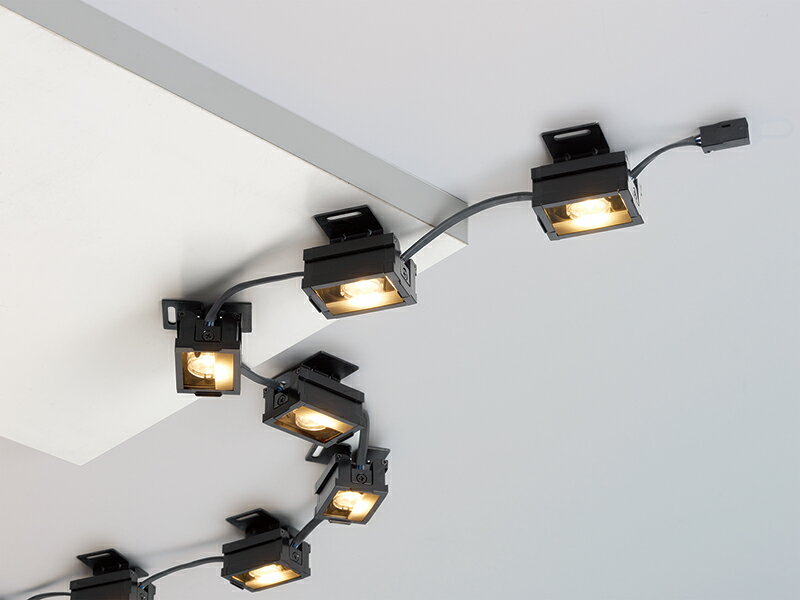 メーカー： DNL / DNライティング　 (旧ダイア蛍光 DAIA 旧ニッポ電機 NIPPO) シリーズ名：屋内用高照度ウォールウォッシャーモジュールLINE WASH SW ※以下のオプション品は別途必要です。 直流電源装置(定電流)　...