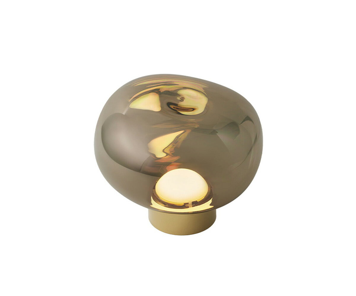 メーカー： Tom Dixon / トム・ディクソン シリーズ名：MELT(メルト） 【LED内蔵】 ※LED光源部分の交換可能（別売） 調光不可 サイズ：幅：φ290mm 高：250mm 質量：1.0kg 素材：ポリカーボネート/ スチー...