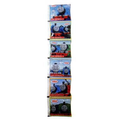 〔THOMAS & FRIENDS☆機関車トーマスとなかまたち〕 小さなお友達に大人気！トーマスから こんなの欲しかった！とっても便利な ひんやりグッズの登場です☆ 楽しいイラストがうれしい保冷剤だよ(#^^#) しかもなんと6種類の絵柄が...