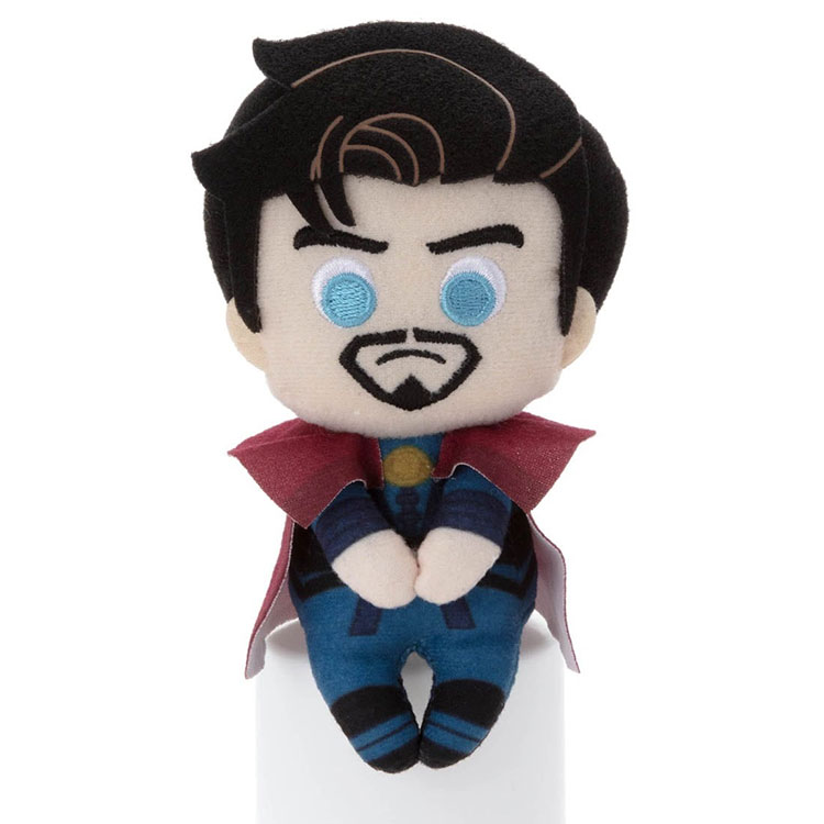 商品仕様「すわる」「もつ」「ひっかける」ができるぬいぐるみ。「ちょっこり」置けるのでぬい撮りやインテリアとしても楽しめます。 【サイズ】約W70×H115×D60mm特記事項画像はあくまでもイメージとなります。お使いの端末によって実物と商品...