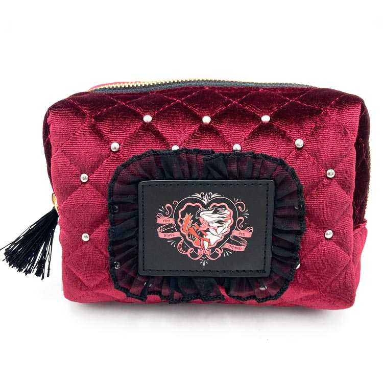 商品仕様【サイズ】約W140×H90×D60mm 【材質】ポリエステル 【原産国】中国特記事項※画像はあくまでも商品イメージになります。実際の商品と色や仕様が異なる場合がありますので、予め御了承ください。 ※メーカー希望小売価格はメーカーカ...