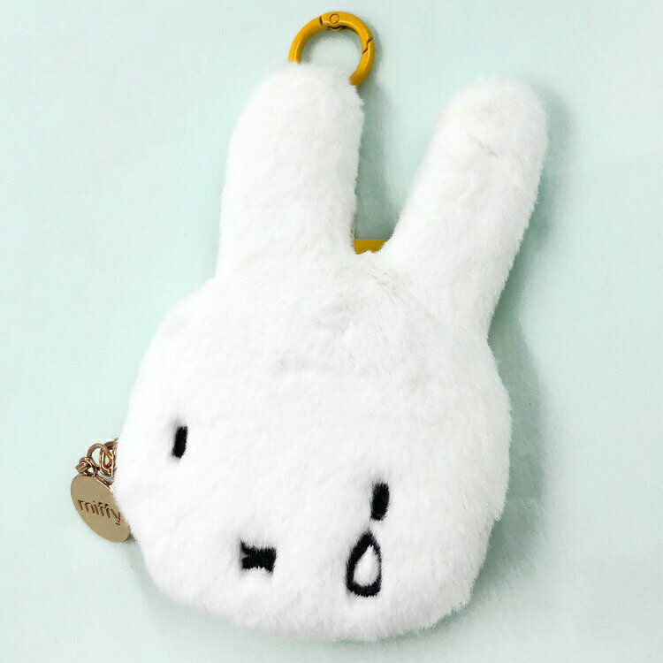 商品仕様カラビナ付きなのでカバンなどに取り付けられます 【サイズ】約H150×W95×D25mm（カラビナ含む） 【材質】ポリエステル、アクリル、ナイロン、不織布、 亜鉛合金、PU合皮 【生産国】中国特記事項※画像はあくまでも商品イメージに...