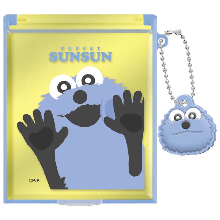 商品仕様【本体サイズ】約H85×W70×D6mm【パッケージサイズ】約H120×W83×D8mm【素材】PS・ガラス　マスコット：PVC【生産国】日本特記事項※画像はあくまでも商品イメージになります。実際の商品と色や仕様が異なる場合がありま...