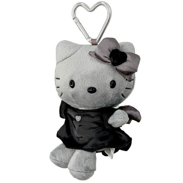 商品仕様【サイズ】　本体：約H107×W110×D75mm　　　　(金具含まず)　パッケージ：約H117×W120×D77mm【素材】ポリエステル、PP、金属 【仕様】　・ハートのカラビナ付き！　・リボンにハートのキラキラジュエル♪　・色味...