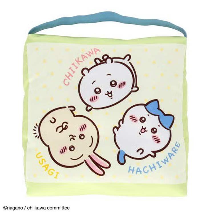 商品仕様【サイズ】約H30×W30×D5cm 【素材】カバー：ポリエステル100％/クッション：側生地 ポリエステル100％、詰め物 ポリエステル100％ 【仕様】転写プリント 【原産国】中国特記事項※画像はあくまでも商品イメージになります...