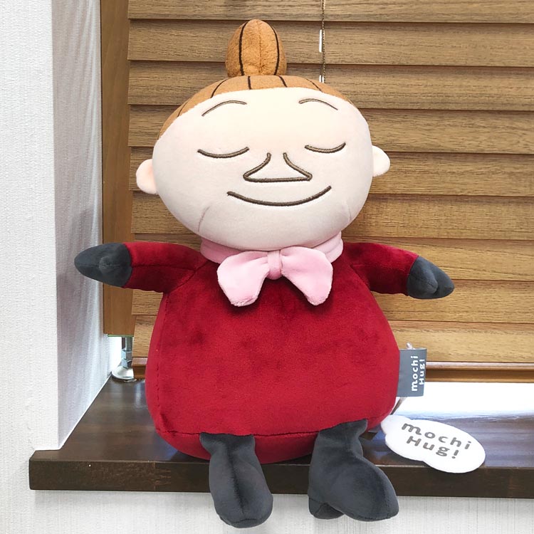 商品仕様おもちのようなやわらかさ。ギューッとハグしたくなるもちもちの抱き心地の「モチバグ」シリーズ！ 【サイズ】約W22×D17×H30cm 【素材】側地：ポリエステル95%・ポリウレタン5％/中材：ポリエステル・ポリエチレン 【特長】手洗...