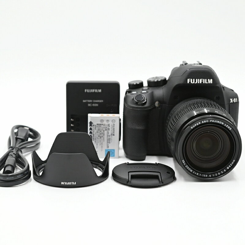 FUJIFILM 富士フイルム デジタルカメラ X-S1 FX-X-S1 商品説明 外観 使用感が少なくすれや傷はほとんど見られないきれいな状態です写真でご確認ください。 光学 レンズ内はごくわずかにホコリの混入ありますが、撮影に影響のある...