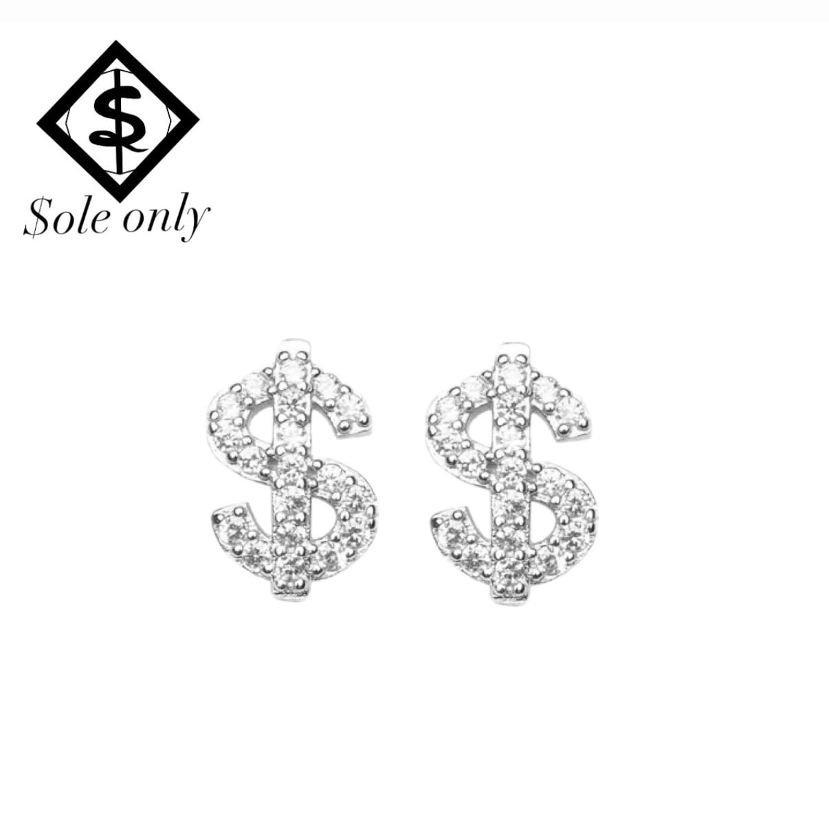 $ole only から、個性を引き立てる「$」モチーフのピアスが登場。 素材:silver925 装飾:ジルコニア つけっぱなしOK 大きさイメージは8枚目モデル写真をご覧ください 上品な輝きを放つsilver925（スターリングシルバー...